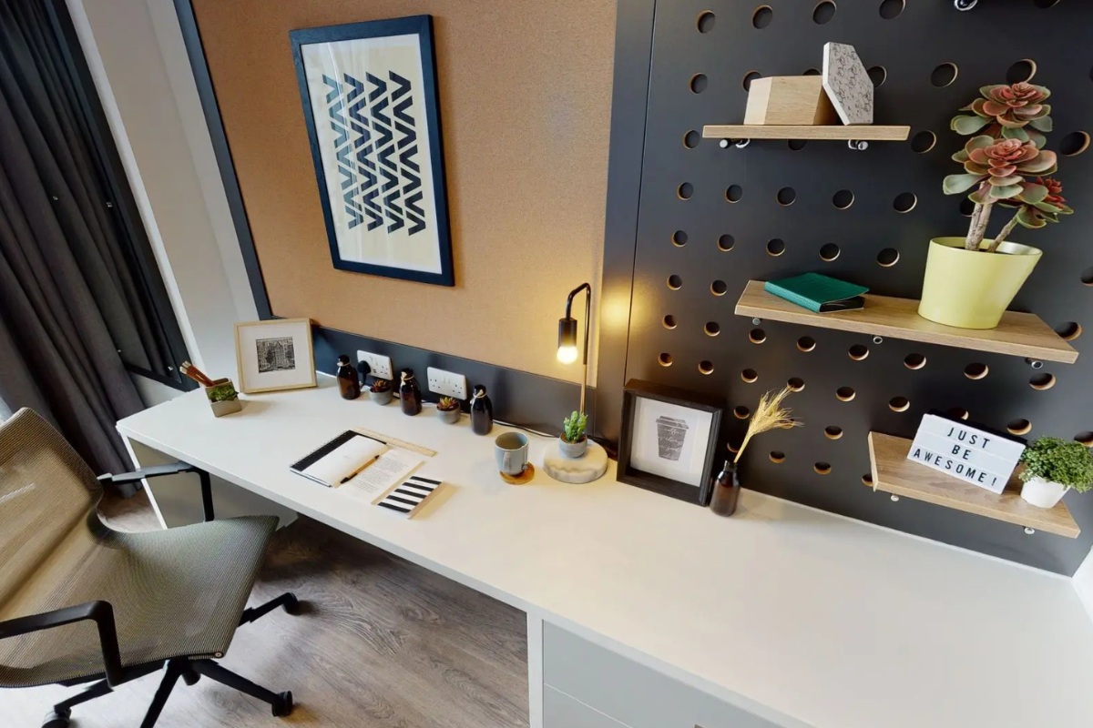 Silver Studio — Shoreditch Residence